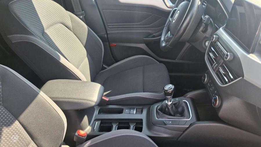 Grey Ford Focus 2020 in Kaunas, with an engine capacity of 1.00 L and mileage of 99 thousand km for 7700 €, photo 13 on AUTOMOTO.COM.LV
