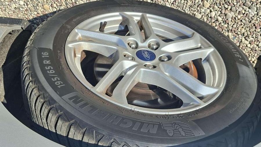 Grey Ford Focus 2020 in Kaunas, with an engine capacity of 1.00 L and mileage of 99 thousand km for 7700 €, photo 23 on AUTOMOTO.COM.LV