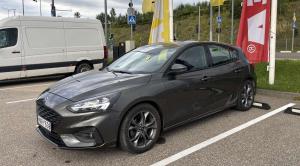 Pelēks Ford Focus 2020 Viļņa, ar dzinēja tilpumu 1.00 L un nobraukumu 122 tūkst. km par 12500 €, foto 9 vietnē AUTOMOTO.COM.LV