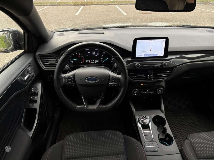 Pelēks Ford Focus 2020 Viļņa, ar dzinēja tilpumu 1.00 L un nobraukumu 122 tūkst. km par 12500 €, foto 11 vietnē AUTOMOTO.COM.LV