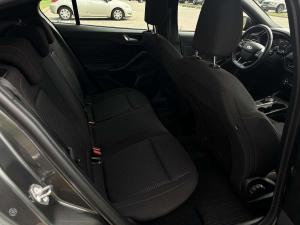 Pelēks Ford Focus 2020 Viļņa, ar dzinēja tilpumu 1.00 L un nobraukumu 122 tūkst. km par 12500 €, foto 13 vietnē AUTOMOTO.COM.LV