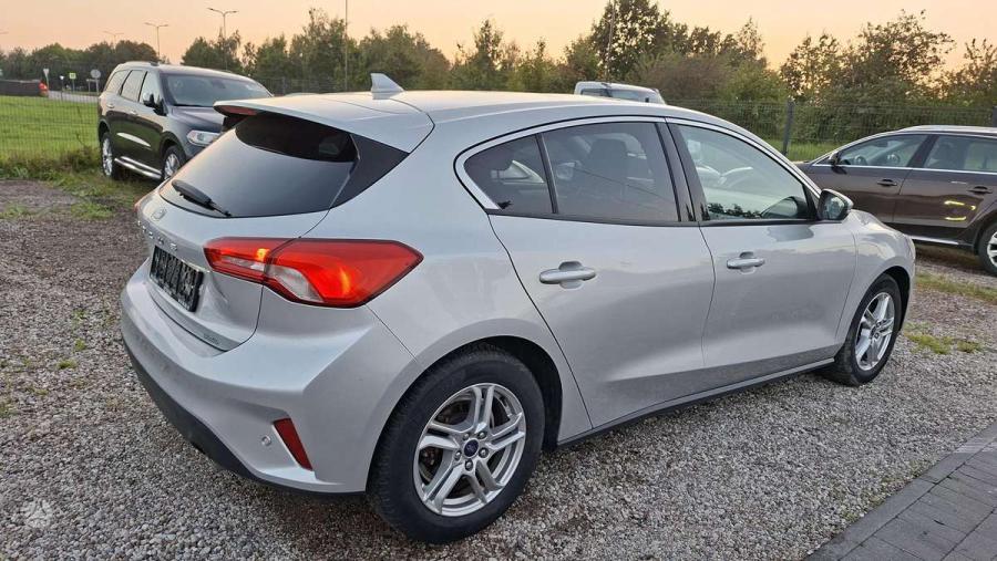 Grey Ford Focus 2020 in Kaunas, with an engine capacity of 1.00 L and mileage of 99 thousand km for 7600 €, photo 7 on AUTOMOTO.COM.LV