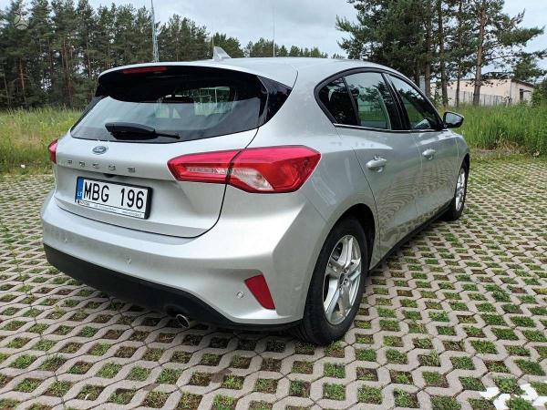 Pelēks Ford Focus 2021 Viļņa, ar dzinēja tilpumu 1.50 L un nobraukumu 80 tūkst. km par 11800 €, foto 7 vietnē AUTOMOTO.COM.LV