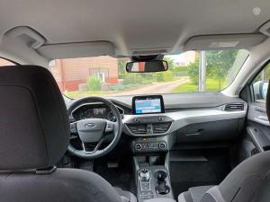Pelēks Ford Focus 2021 Viļņa, ar dzinēja tilpumu 1.50 L un nobraukumu 80 tūkst. km par 11800 €, foto 22 vietnē AUTOMOTO.COM.LV