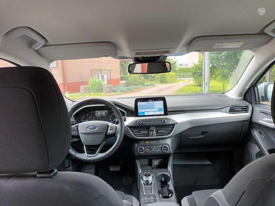Pelēks Ford Focus 2021 Viļņa, ar dzinēja tilpumu 1.50 L un nobraukumu 80 tūkst. km par 11800 €, foto 22 vietnē AUTOMOTO.COM.LV