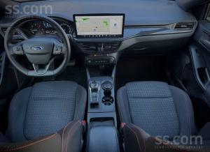 Grey Ford Focus 2023 in Riga, with an engine capacity of 1.50 L and mileage of 68 thousand km for 13500 €, photo 15 on AUTOMOTO.COM.LV