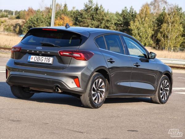 Форд Фокус 2023 в Вильнюс на AUTOMOTO.COM.LV Серый Форд Фокус 2023 в Вильнюс, объемом двигателя 1.50 л и пробегом 129 тыс. км за 13800 €, фото 4 на AUTOMOTO.COM.LV