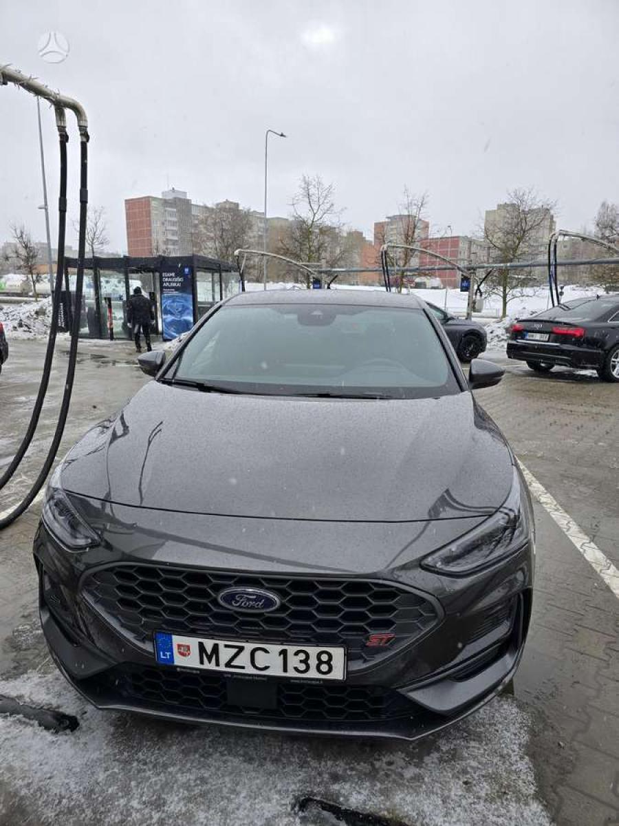 Grey Ford Focus 2024 in Vilnius, with an engine capacity of 2.26 L and mileage of 15 thousand km for 29500 €, photo 1 on AUTOMOTO.COM.LV