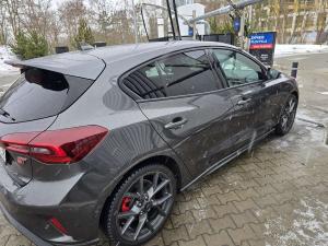 Grey Ford Focus 2024 in Vilnius, with an engine capacity of 2.26 L and mileage of 15 thousand km for 29500 €, photo 5 on AUTOMOTO.COM.LV