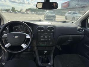 Pelēks Ford Focus 2006 Viļņa, ar dzinēja tilpumu 1.60 L un nobraukumu 400 tūkst. km par 800 €, foto 13 vietnē AUTOMOTO.COM.LV