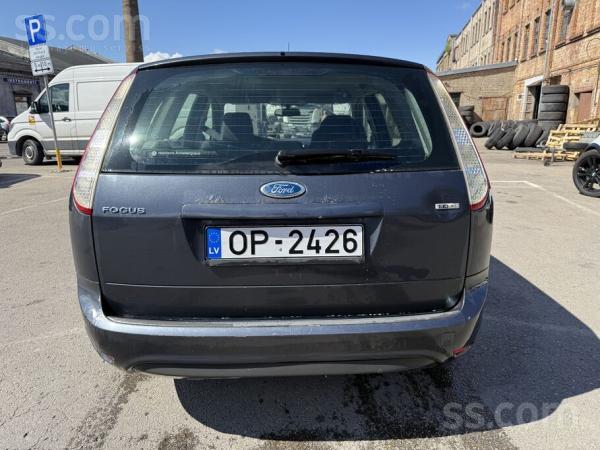 Grey Ford Focus 2009 in Riga, with an engine capacity of 1.60 L and mileage of 350 thousand km for 950 €, photo 6 on AUTOMOTO.COM.LV