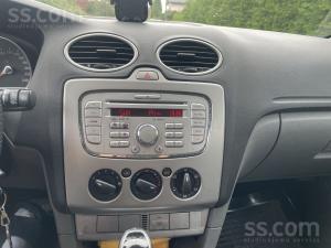 Pelēks Ford Focus 2009 Jelgava, ar dzinēja tilpumu 2.00 L un nobraukumu 353 tūkst. km par 1750 €, foto 9 vietnē AUTOMOTO.COM.LV