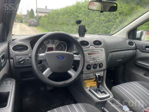 Pelēks Ford Focus 2009 Jelgava, ar dzinēja tilpumu 2.00 L un nobraukumu 353 tūkst. km par 1800 €, foto 8 vietnē AUTOMOTO.COM.LV