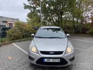 Grey Ford Focus 2009 in Jelgava, with an engine capacity of 2.00 L and mileage of 353 thousand km for 1500 €, photo 4 on AUTOMOTO.COM.LV