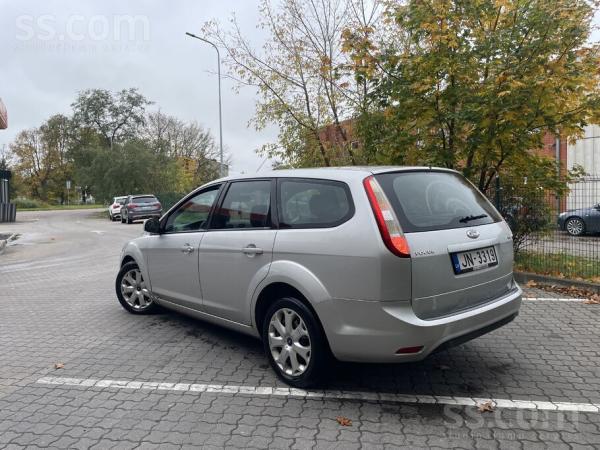 Ford Focus 2009 Jelgava vietnÄ PelÄks Ford Focus 2009 Jelgava, ar dzinÄja tilpumu 2.00 L un nobraukumu 353 tÅ«kst. km par 1500 ā¬, foto 6 vietnÄ AUTOMOTO.COM.LV