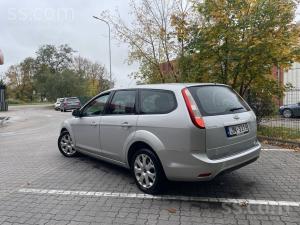 Grey Ford Focus 2009 in Jelgava, with an engine capacity of 2.00 L and mileage of 353 thousand km for 1500 €, photo 6 on AUTOMOTO.COM.LV