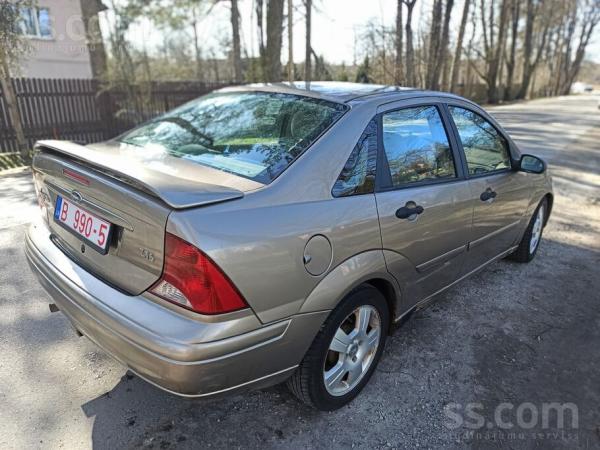 Grey Ford Focus 2003 in Riga, with an engine capacity of 2.00 L and mileage of 140 thousand km for 2300 €, photo 6 on AUTOMOTO.COM.LV