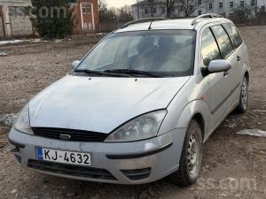 Pelēks Ford Focus 2003 Daugavpils, ar dzinēja tilpumu 1.80 L un nobraukumu 264 tūkst. km par 450 €, foto  vietnē AUTOMOTO.COM.LV