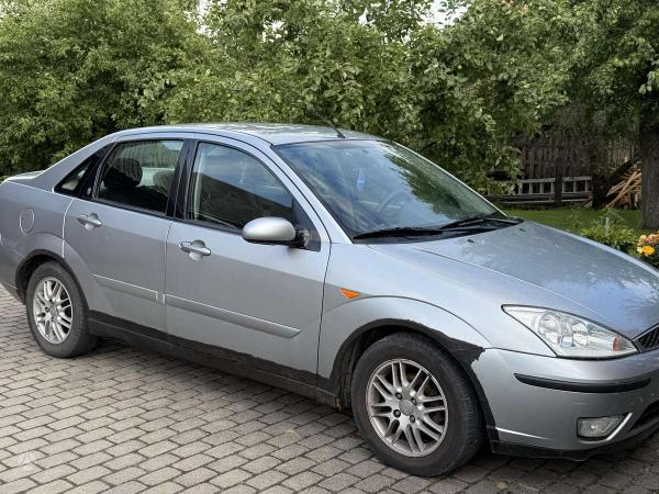 Pelēks Ford Focus 2004 Šauļi, ar dzinēja tilpumu 1.75 L un nobraukumu 203 tūkst. km par 1100 €, foto 1 vietnē AUTOMOTO.COM.LV