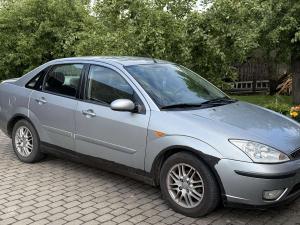 Pelēks Ford Focus 2004 Šauļi, ar dzinēja tilpumu 1.75 L un nobraukumu 203 tūkst. km par 1100 €, foto  vietnē AUTOMOTO.COM.LV