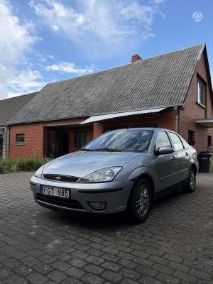 Grey Ford Focus 2004 in Siauliai, with an engine capacity of 1.75 L and mileage of 203 thousand km for 1100 €, photo 4 on AUTOMOTO.COM.LV
