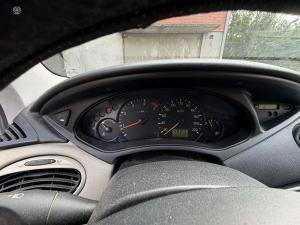 Grey Ford Focus 2004 in Siauliai, with an engine capacity of 1.75 L and mileage of 203 thousand km for 1100 €, photo 7 on AUTOMOTO.COM.LV