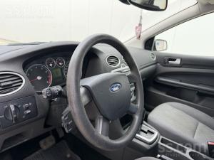 Pelēks Ford Focus 2005 Rīga, ar dzinēja tilpumu 1.60 L un nobraukumu 279 tūkst. km par 950 €, foto 6 vietnē AUTOMOTO.COM.LV