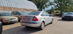Grey Ford Focus 2007 in Valmiera, with an engine capacity of 1.60 L and mileage of 333 thousand km for 1000 €, photo 4 on AUTOMOTO.COM.LV