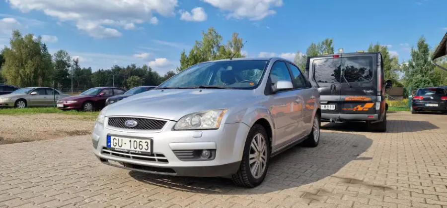 Grey Ford Focus 2007 in Valmiera, with an engine capacity of 1.60 L and mileage of 333 thousand km for 1000 €, photo 7 on AUTOMOTO.COM.LV