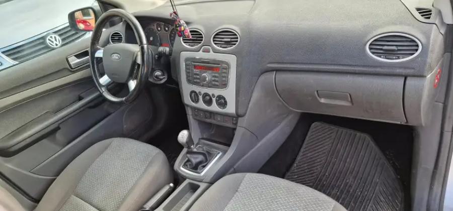 Grey Ford Focus 2007 in Valmiera, with an engine capacity of 1.60 L and mileage of 333 thousand km for 1000 €, photo 10 on AUTOMOTO.COM.LV