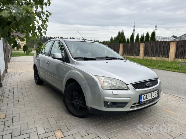 Pelēks Ford Focus 2007 Rīga, ar dzinēja tilpumu 1.60 L un nobraukumu 403 tūkst. km par 1000 €, foto 2 vietnē AUTOMOTO.COM.LV