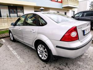 Pelēks Ford Focus 2007 Tallina, ar dzinēja tilpumu 1.60 L un nobraukumu 164 tūkst. km par 1900 €, foto 14 vietnē AUTOMOTO.COM.LV