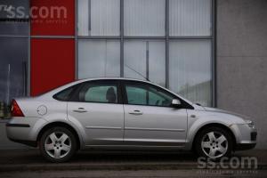 Pelēks Ford Focus 2007 Rīga, ar dzinēja tilpumu 1.60 L un nobraukumu 183 tūkst. km par 1295 €, foto 4 vietnē AUTOMOTO.COM.LV