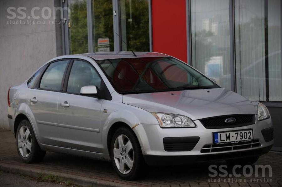 Pelēks Ford Focus 2007 Rīga, ar dzinēja tilpumu 1.60 L un nobraukumu 183 tūkst. km par 1295 €, foto 5 vietnē AUTOMOTO.COM.LV