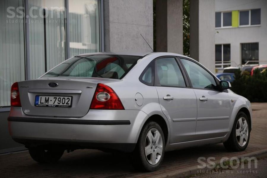 Pelēks Ford Focus 2007 Rīga, ar dzinēja tilpumu 1.60 L un nobraukumu 183 tūkst. km par 1295 €, foto 7 vietnē AUTOMOTO.COM.LV