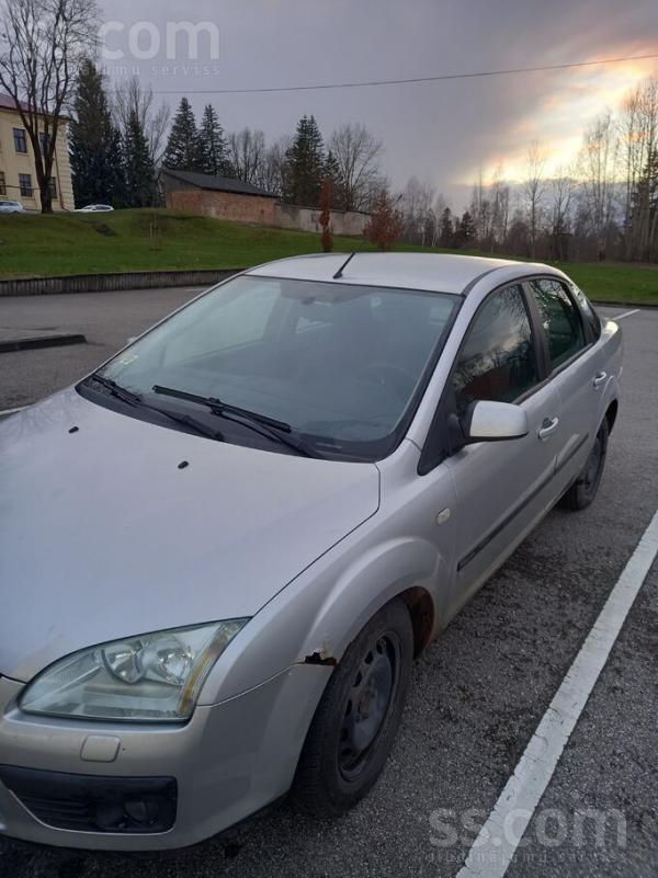 Форд Фокус 2007 в Салдус на AUTOMOTO.COM.LV Серый Форд Фокус 2007 в Салдус, объемом двигателя 1.60 л и пробегом 289 тыс. км за 380 €, фото 3 на AUTOMOTO.COM.LV