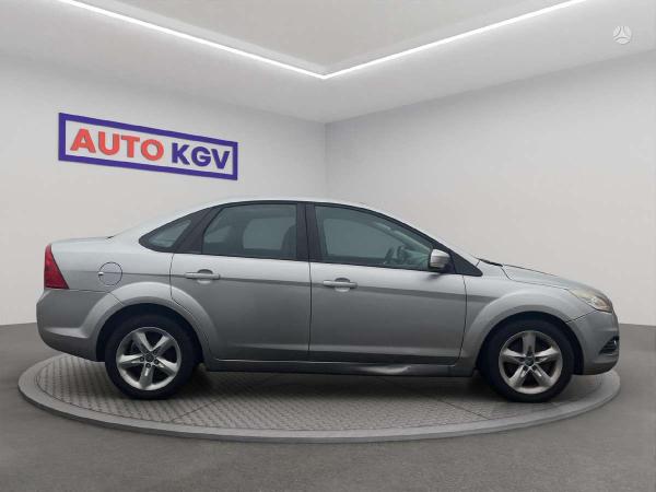 Pelēks Ford Focus 2008 Viļņa, ar dzinēja tilpumu 1.60 L un nobraukumu 234 tūkst. km par 1000 €, foto 5 vietnē AUTOMOTO.COM.LV
