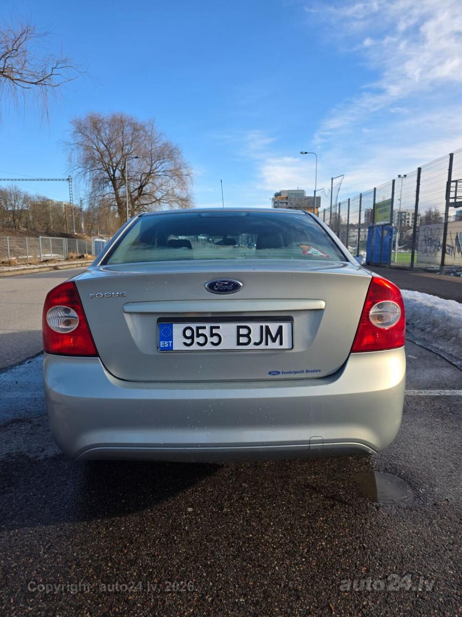 Pelēks Ford Focus 2008 Tallina, ar dzinēja tilpumu 1.60 L un nobraukumu 143 tūkst. km par 1100 €, foto 2 vietnē AUTOMOTO.COM.LV