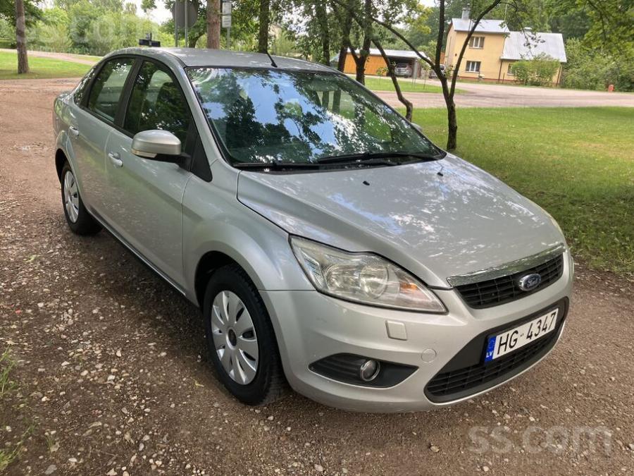 Pelēks Ford Focus 2008 Jelgava, ar dzinēja tilpumu 1.60 L un nobraukumu 239 tūkst. km par 1490 €, foto 1 vietnē AUTOMOTO.COM.LV