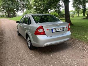 Pelēks Ford Focus 2008 Jelgava, ar dzinēja tilpumu 1.60 L un nobraukumu 239 tūkst. km par 1490 €, foto 5 vietnē AUTOMOTO.COM.LV