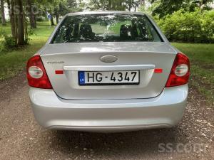 Pelēks Ford Focus 2008 Jelgava, ar dzinēja tilpumu 1.60 L un nobraukumu 239 tūkst. km par 1490 €, foto 6 vietnē AUTOMOTO.COM.LV
