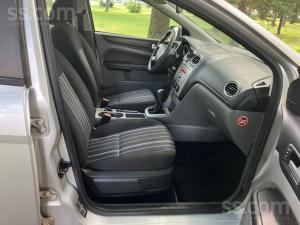 Pelēks Ford Focus 2008 Jelgava, ar dzinēja tilpumu 1.60 L un nobraukumu 239 tūkst. km par 1490 €, foto 9 vietnē AUTOMOTO.COM.LV