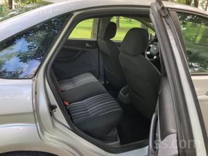Pelēks Ford Focus 2008 Jelgava, ar dzinēja tilpumu 1.60 L un nobraukumu 239 tūkst. km par 1490 €, foto 10 vietnē AUTOMOTO.COM.LV