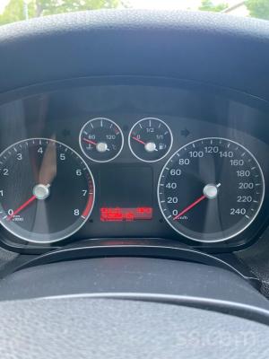Pelēks Ford Focus 2008 Ventspils, ar dzinēja tilpumu 1.60 L un nobraukumu 192 tūkst. km par 750 €, foto 8 vietnē AUTOMOTO.COM.LV