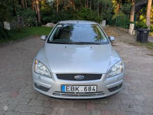 Pelēks Ford Focus 2008 Viļņa, ar dzinēja tilpumu 1.60 L un nobraukumu 203 tūkst. km par 700 €, foto 3 vietnē AUTOMOTO.COM.LV
