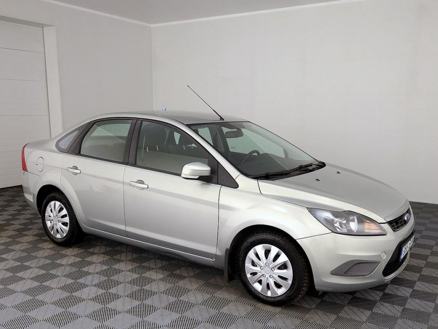 Pelēks Ford Focus 2008 Tallina, ar dzinēja tilpumu 1.60 L un nobraukumu 143 tūkst. km par 1299 €, foto 9 vietnē AUTOMOTO.COM.LV