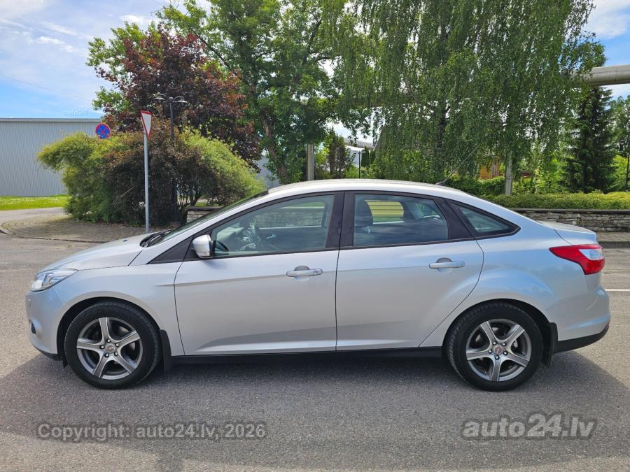 Pelēks Ford Focus 2011 Paide, ar dzinēja tilpumu 1.60 L un nobraukumu 15 tūkst. km par 4500 €, foto 4 vietnē AUTOMOTO.COM.LV