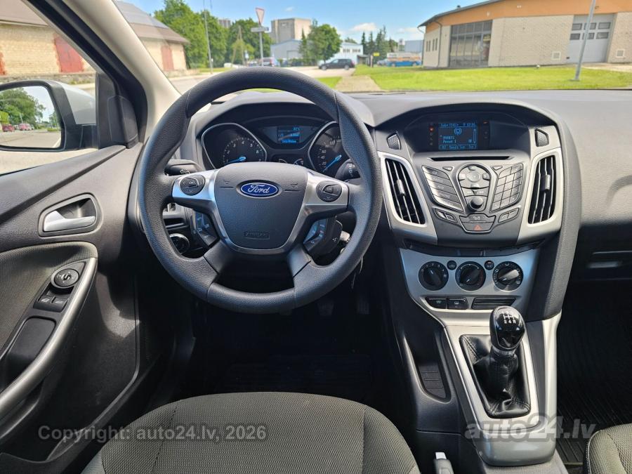 Pelēks Ford Focus 2011 Paide, ar dzinēja tilpumu 1.60 L un nobraukumu 15 tūkst. km par 4500 €, foto 10 vietnē AUTOMOTO.COM.LV