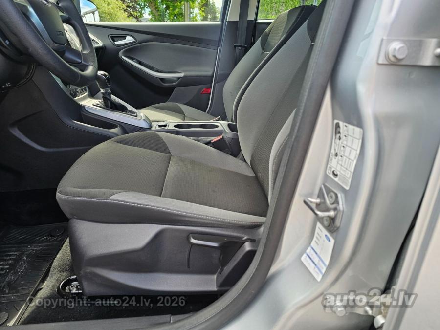 Pelēks Ford Focus 2011 Paide, ar dzinēja tilpumu 1.60 L un nobraukumu 15 tūkst. km par 4500 €, foto 17 vietnē AUTOMOTO.COM.LV