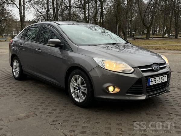 Pelēks Ford Focus 2011 Daugavpils, ar dzinēja tilpumu 1.60 L un nobraukumu 0 tūkst. km par 3350 €, foto 2 vietnē AUTOMOTO.COM.LV